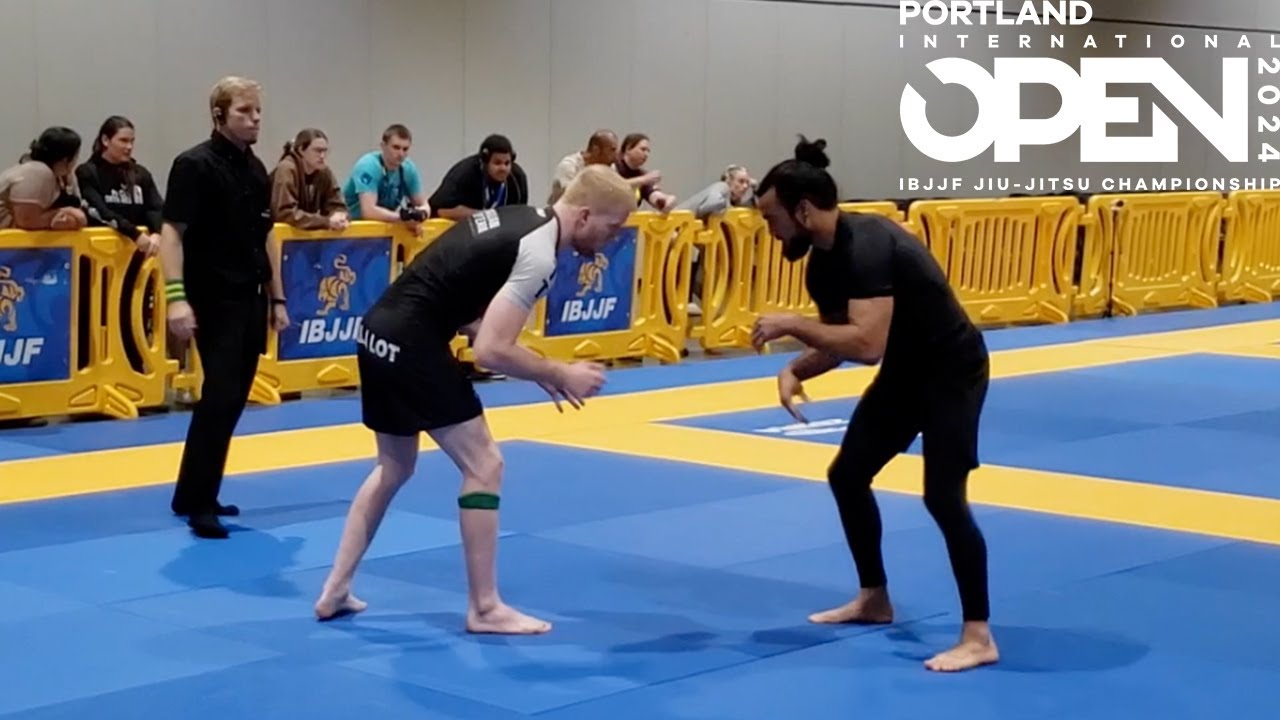 Joshua Bacallao vs Charlie Gilpin / Portland Open No-Gi 2024 - YouTube