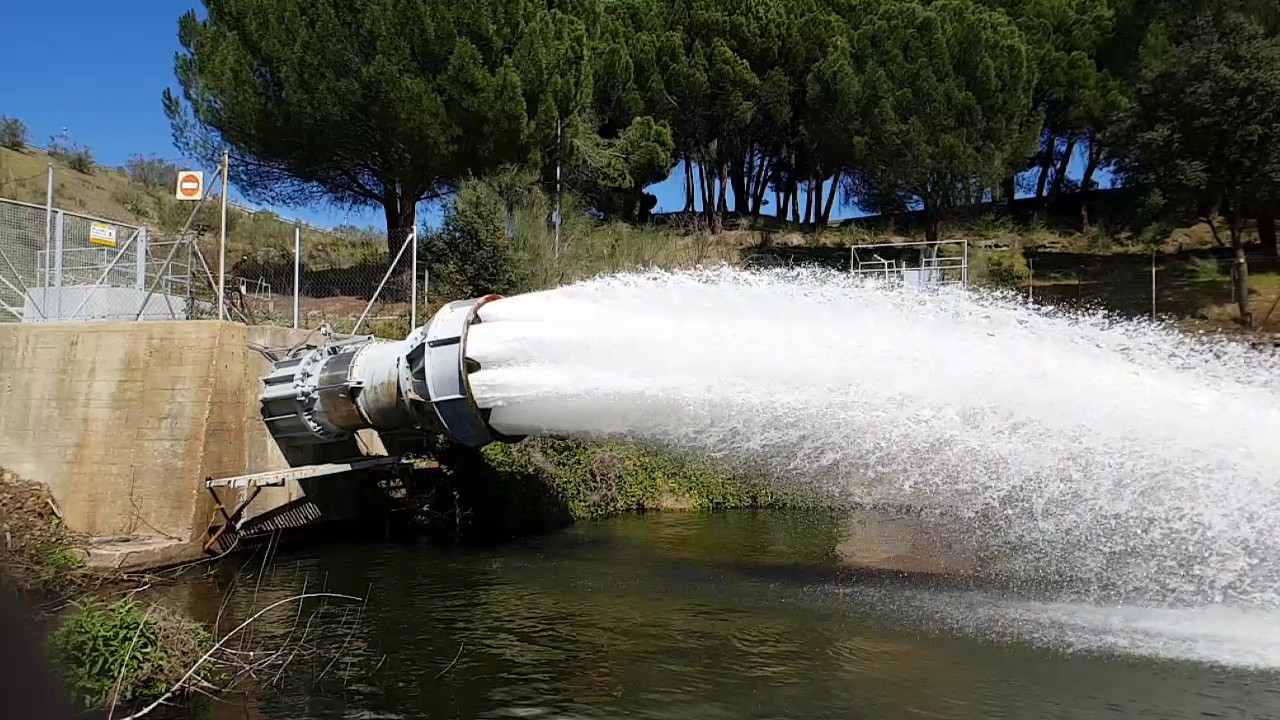 Embalse de El Pardo - YouTube