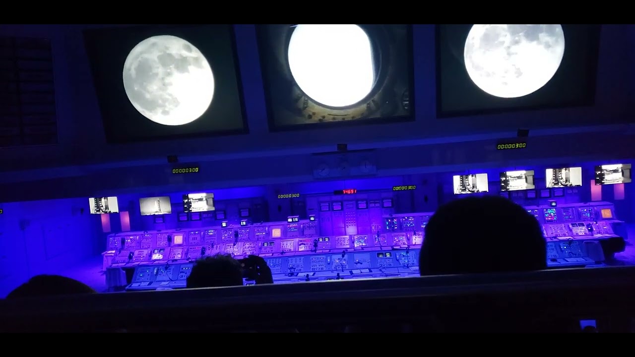Apollo 8 and firing room - YouTube