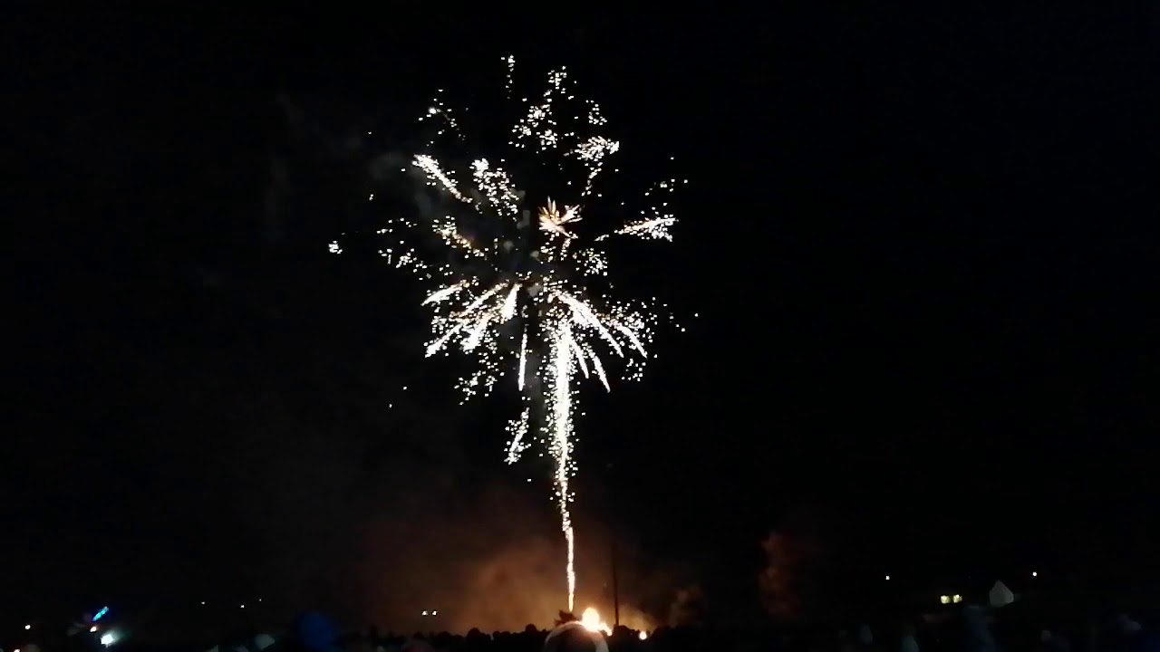 Brantham 2019 🎆 Fireworks - YouTube