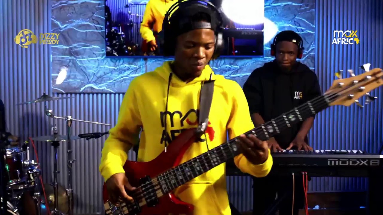 LIVE: MUSICAL EXPERIENCE EPISODE 1.// Max Band - YouTube