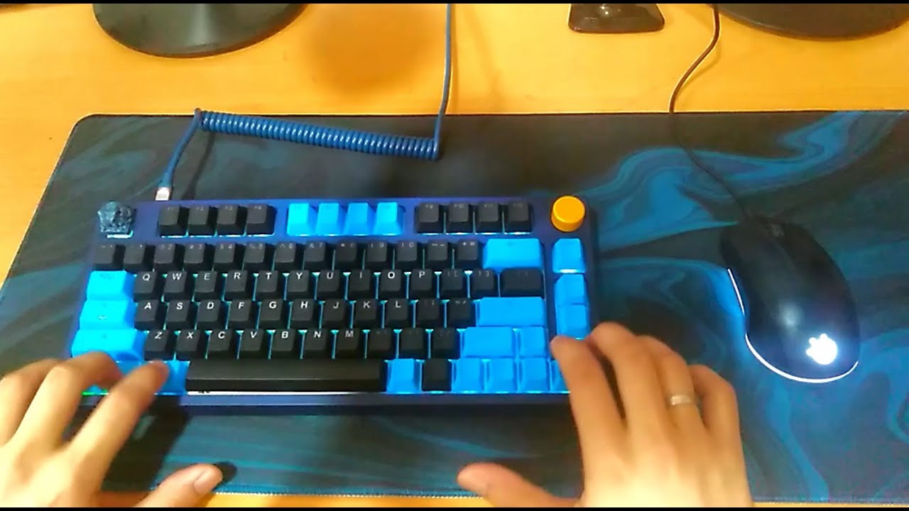 Customized Build of Epomaker TH80 75% Hotswap Mechanical Keyboard - YouTube