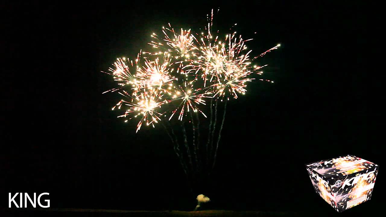KING Cutting Edge Fireworks by Motor City Fireworks - YouTube