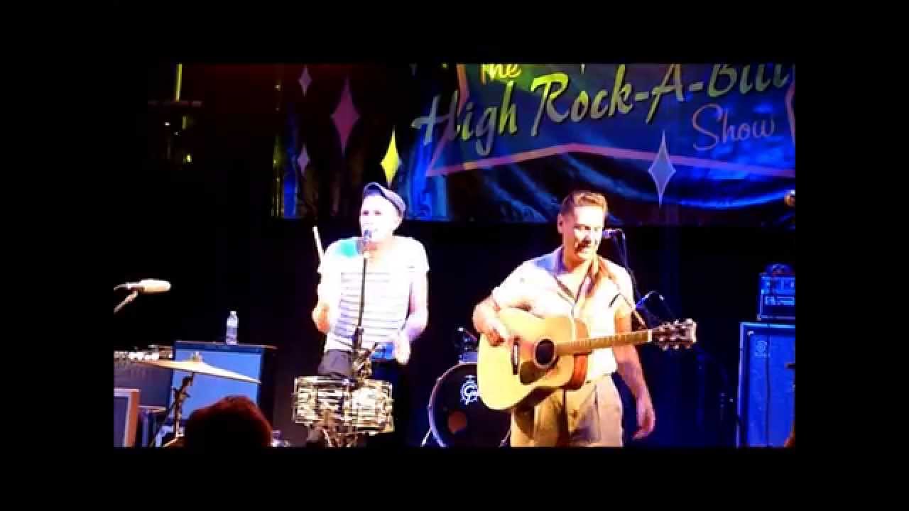 The RACKETEERS - Rock Shop Hop - YouTube