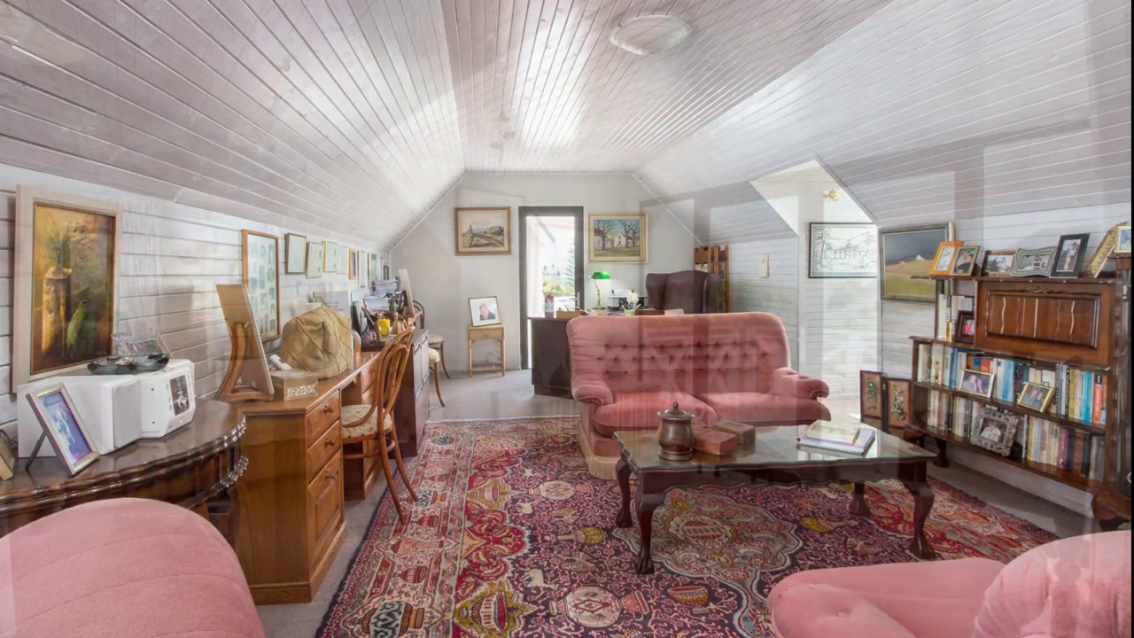 2 Yellow Finch Cove, Vermont, Hermanus - YouTube