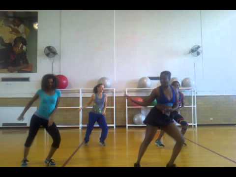 La Langosta -zumba mega mix 23