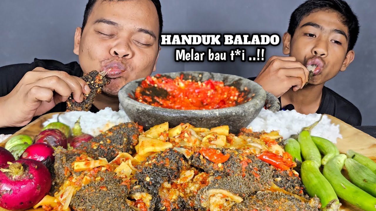 SEDIKIT BAU T*I TAPI ENAK🤣 MAKAN BABAT REBUNG BALADO BIKIN BERSUGESTI ...