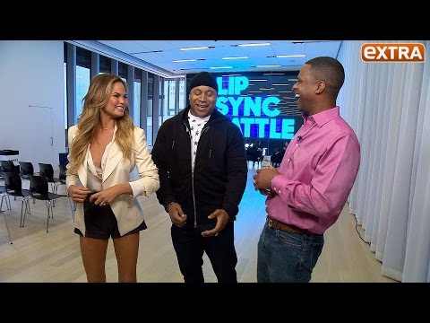 Chrissy Teigen Explains that John Legend Butt Photo She Posted on Instagram