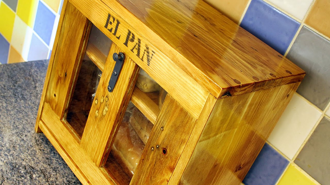DIY Bread Box From Pallet Wood - YouTube