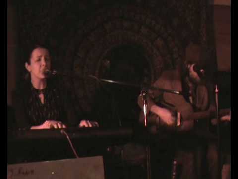 AJ Roach and Nuala Kennedy at The Argyll Hotel Ullapool Feb 2 2010 ...
