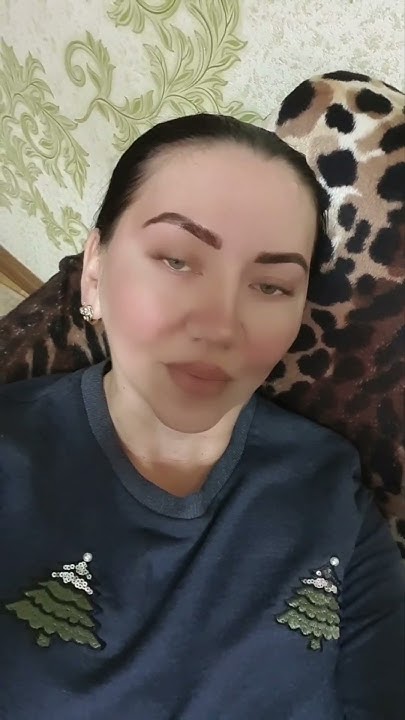 Это я сижу и думаю какую причёску мне сделать Может вы посоветуете