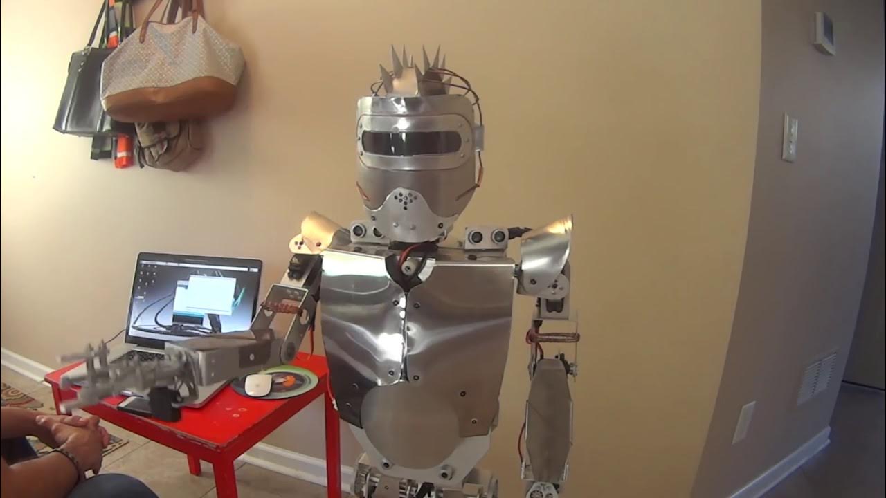 humanoid robot made with Arduino and Raspberry PI. - YouTube