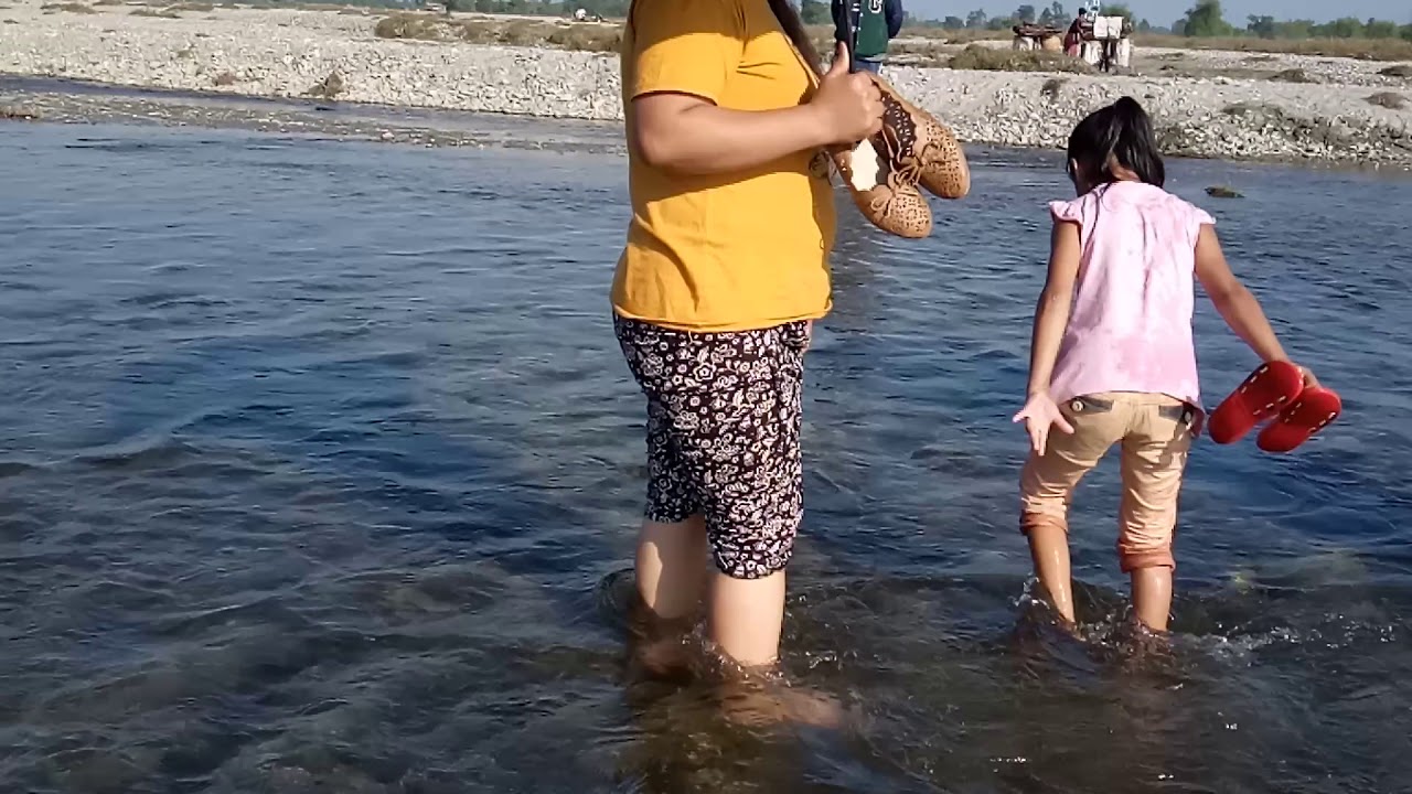 Mechi river ..border between Nepal-india - YouTube