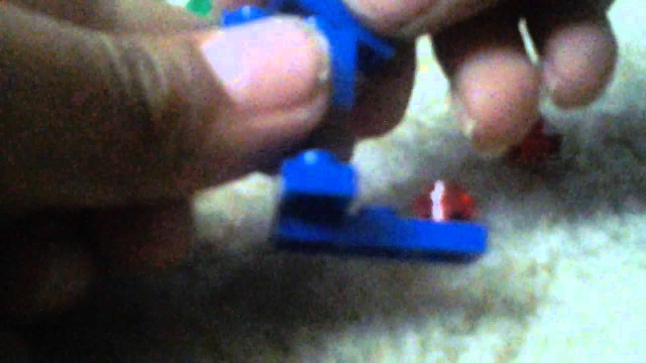 How to build a tiny snivy and totodile in lego - YouTube