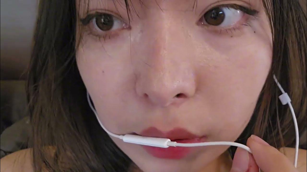 asmr nibbling + visuals👻 - YouTube