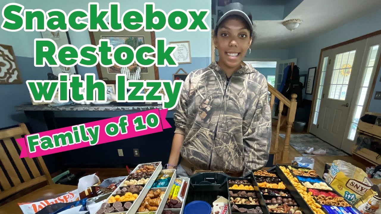 TiME FOR IZZY’S SNACKLEBOX~ YUMMY - YouTube