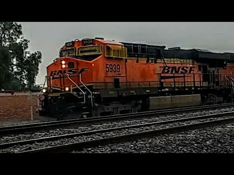 Bnsf 5939 - 7973 - Cpkcs 4719 - YouTube