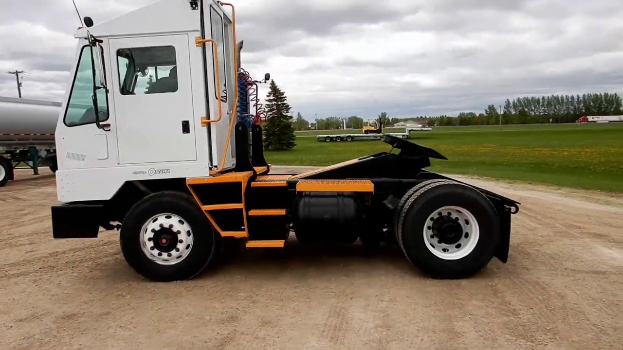 2004 Ottawa 50 Shunt Truck - YouTube