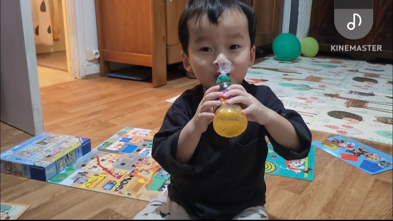 2 YEARS OLD DOING LOTS OF PUZZLES || PART-2 - YouTube