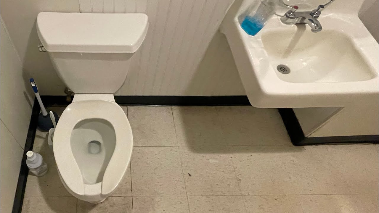 (RARE find) Walgreens Men’s Restroom + Epic Fail - YouTube