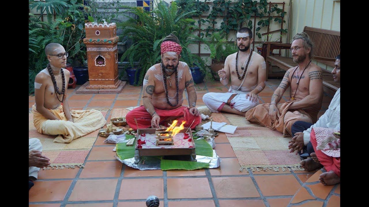 Mahanavami Durga Homa 2017 - YouTube