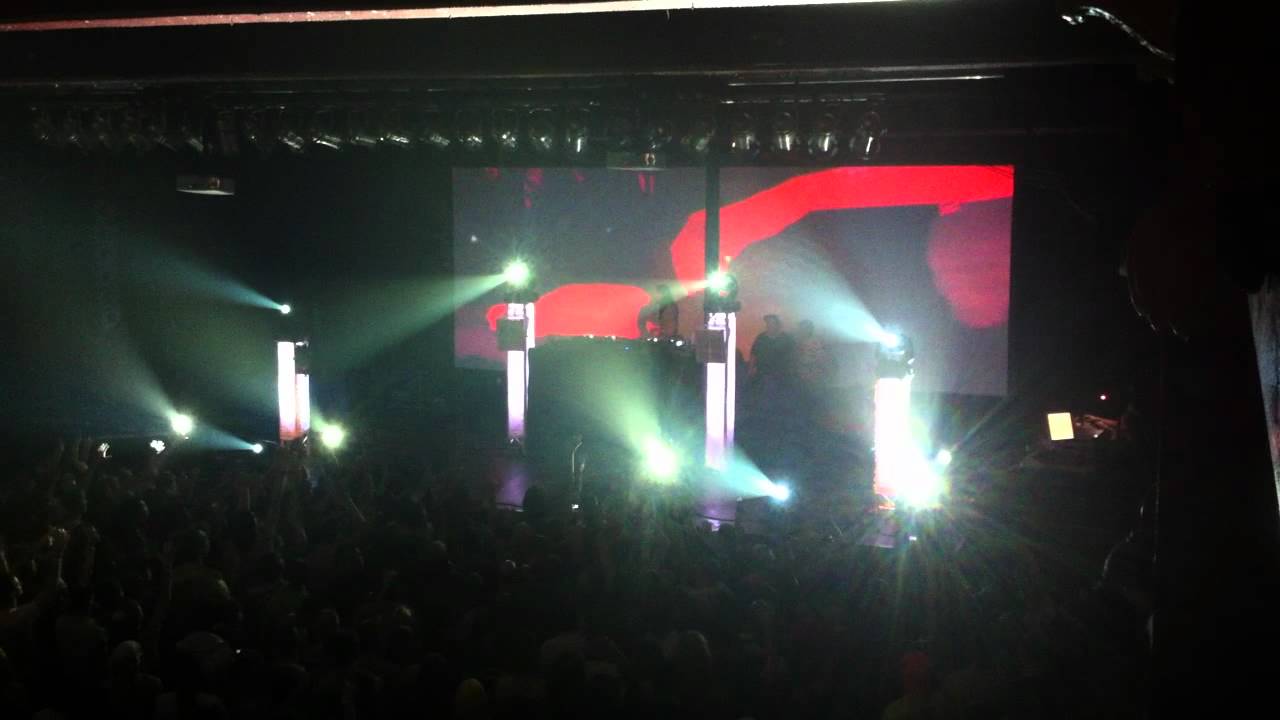 Steve Aoki "Don't Turn on the Lights" Live @ The Rave - Milwaukee, WI ...