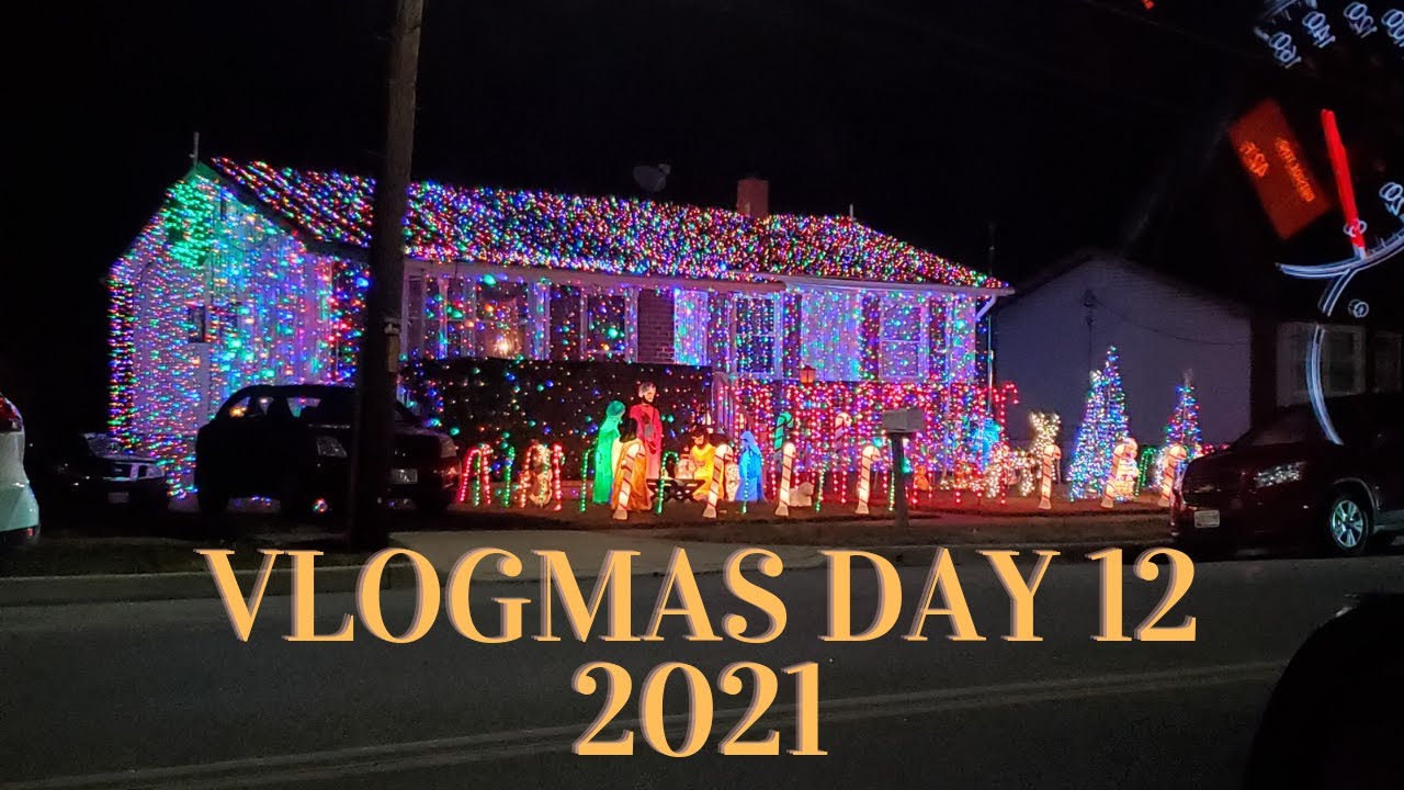 Vlogmas Day 12|Santa's Caravan, Getting The Tree Ready & Decorated ...