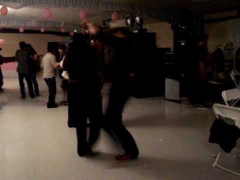 Selena Cumbia Dance - YouTube