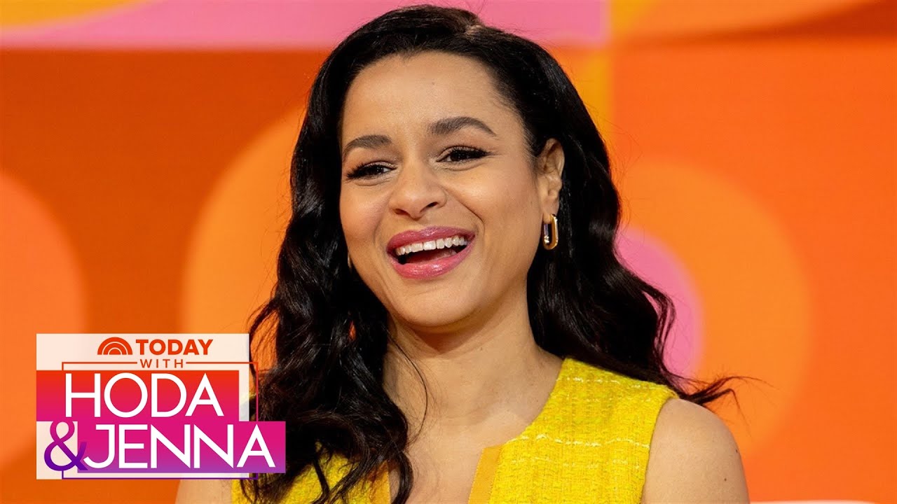 Sarah Cooper talks working alongside comedy greats in 'Unfrosted' - YouTube