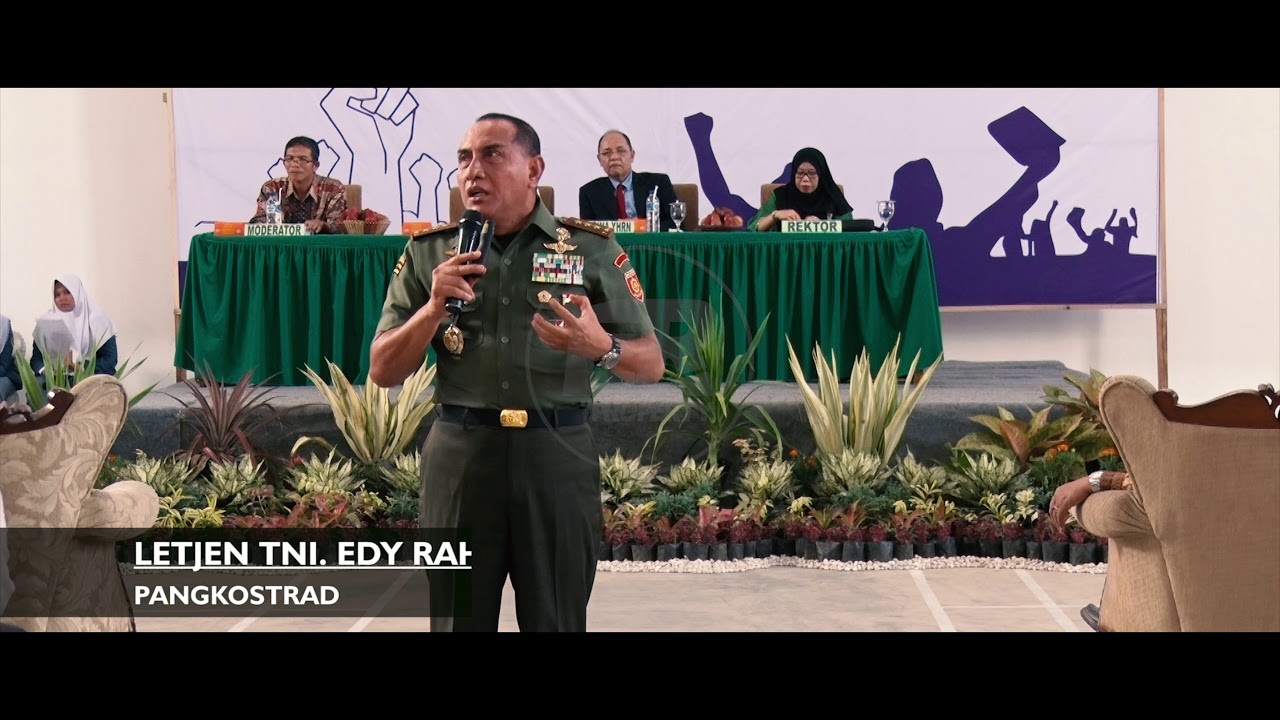 Edy Rahmayadi Memberikan Kuliah Umum di Al Azhar Medan - YouTube