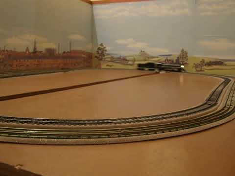 A second Triang R54 R32 Transcontinental TR 2335 2-6-4 - YouTube