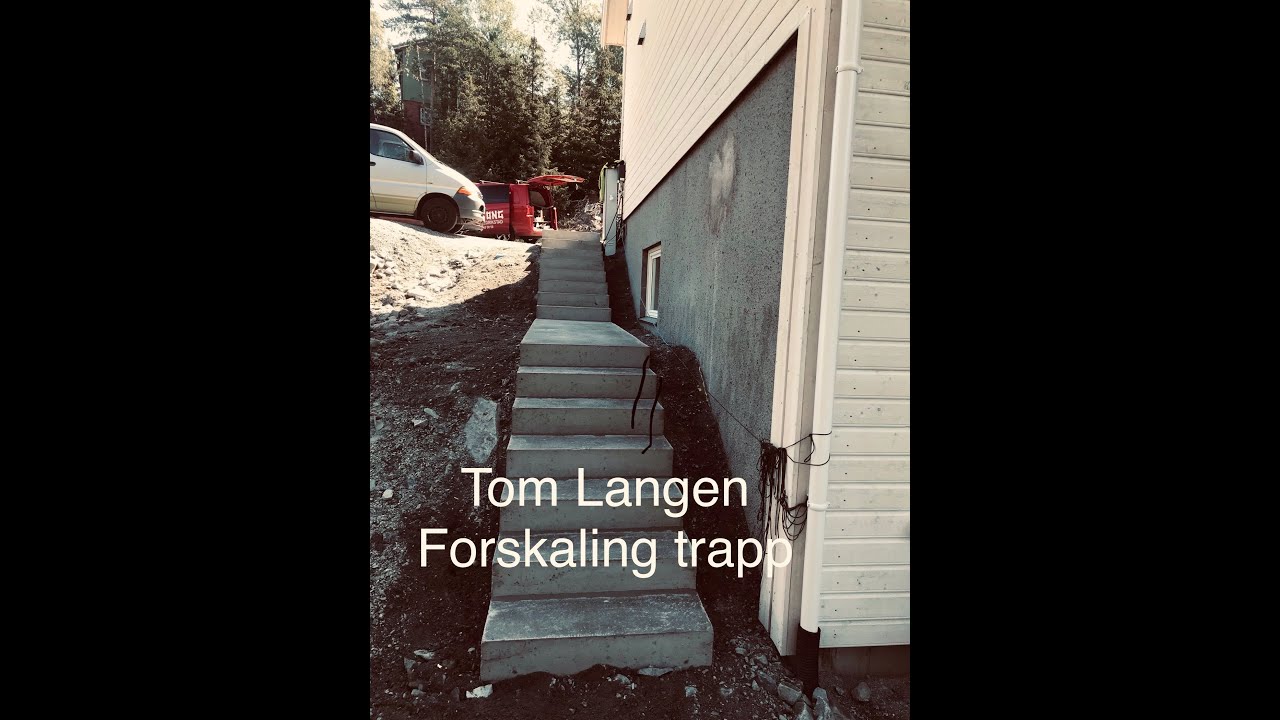 Betong trapp i terreng, forskaling , støp, puss. Betongtrapp ...