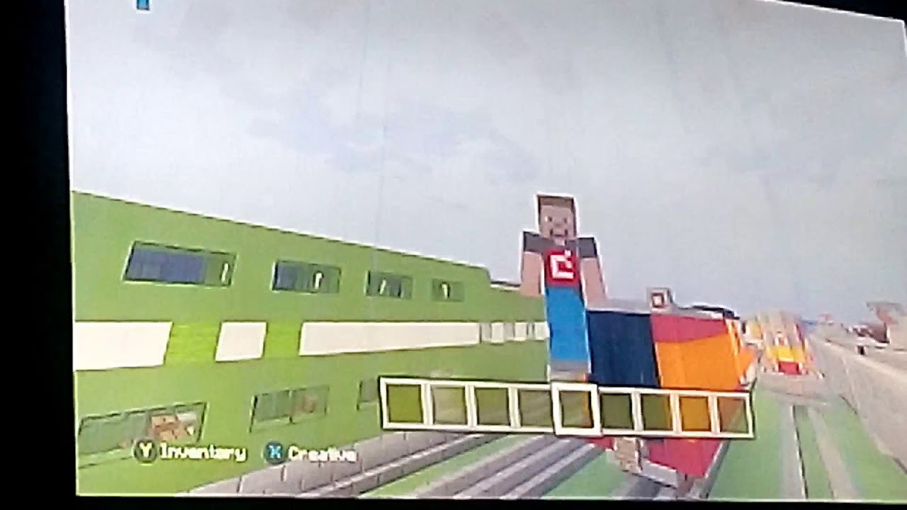 Reviewing the Amtrak EMD F40PH train in Minecraft - YouTube