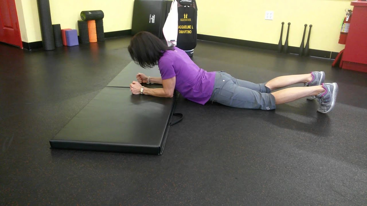 Plank progression with shoulder taps - YouTube