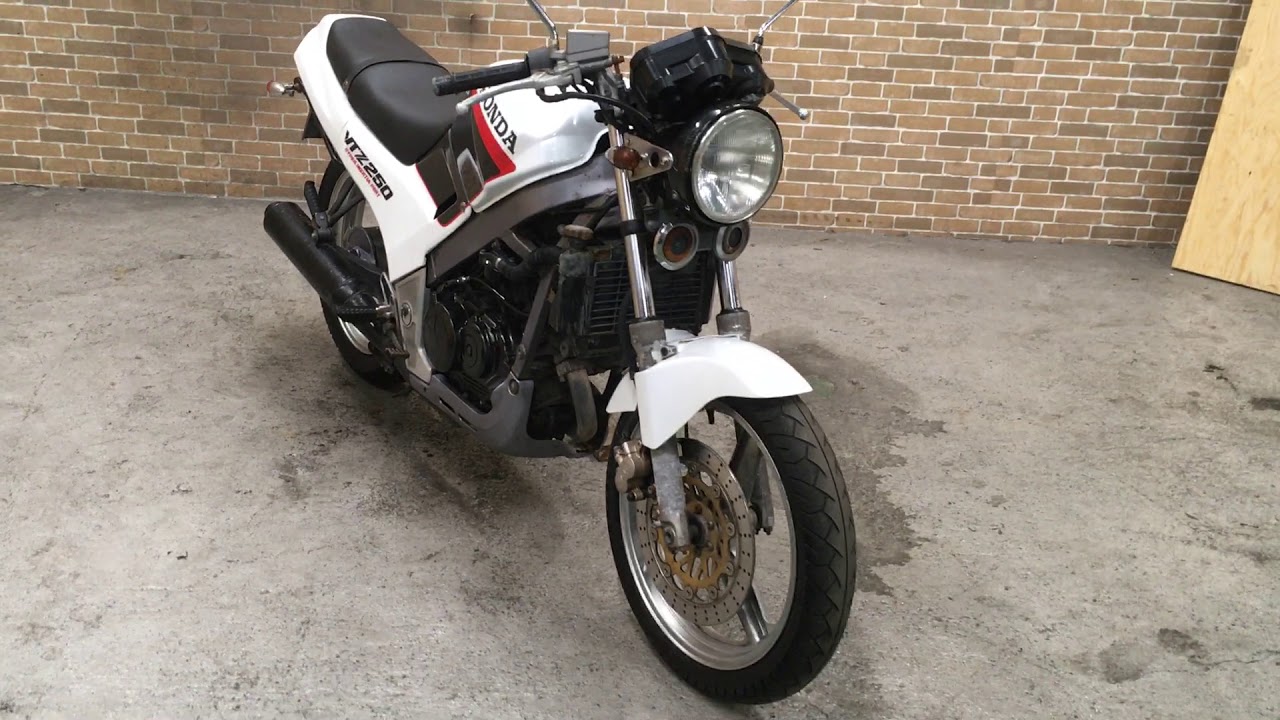 VTZ250白064940006231254 - YouTube