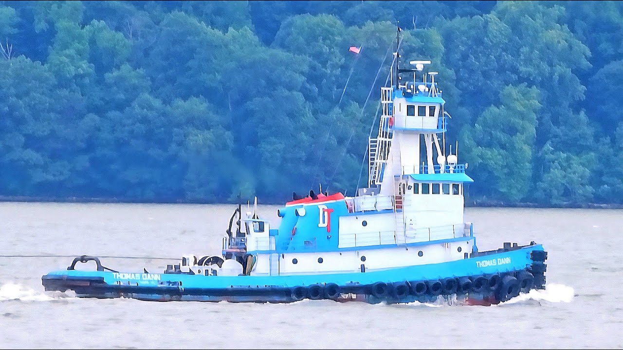 TUGBOAT THOMAS DANN Pulling a Barge on the Hudson River - YouTube