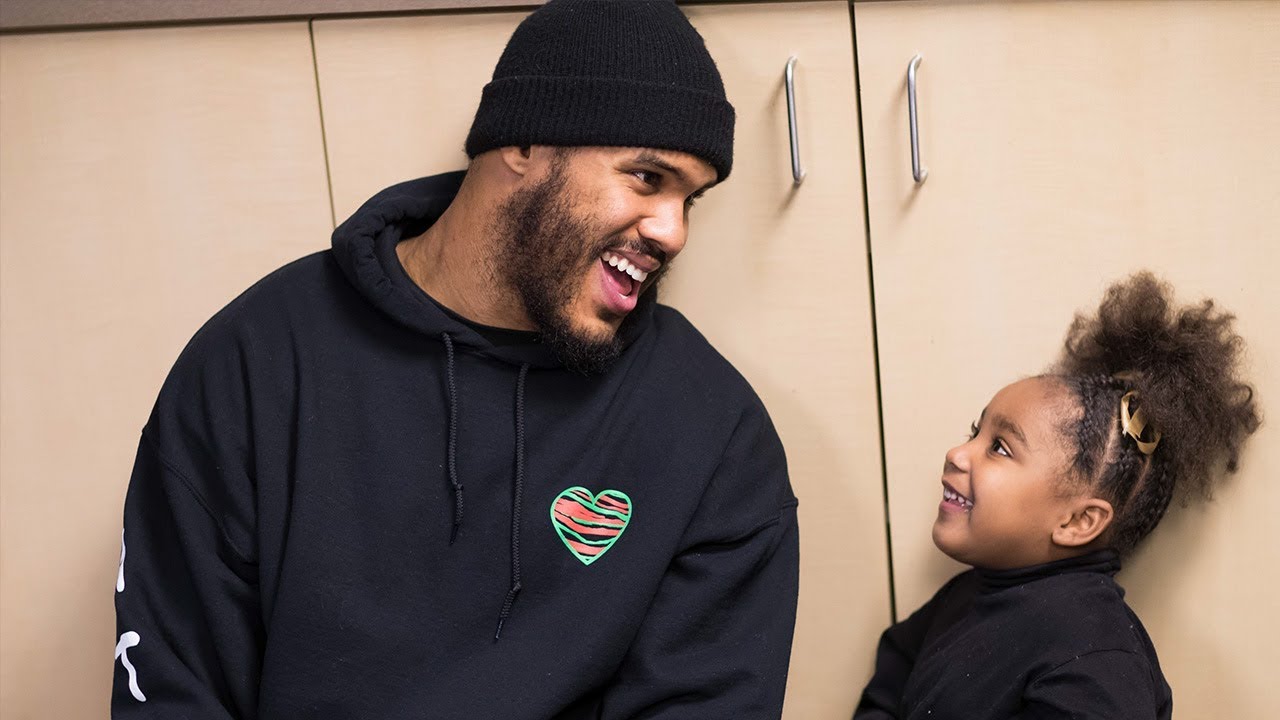 Anthony Barr Girlfriend