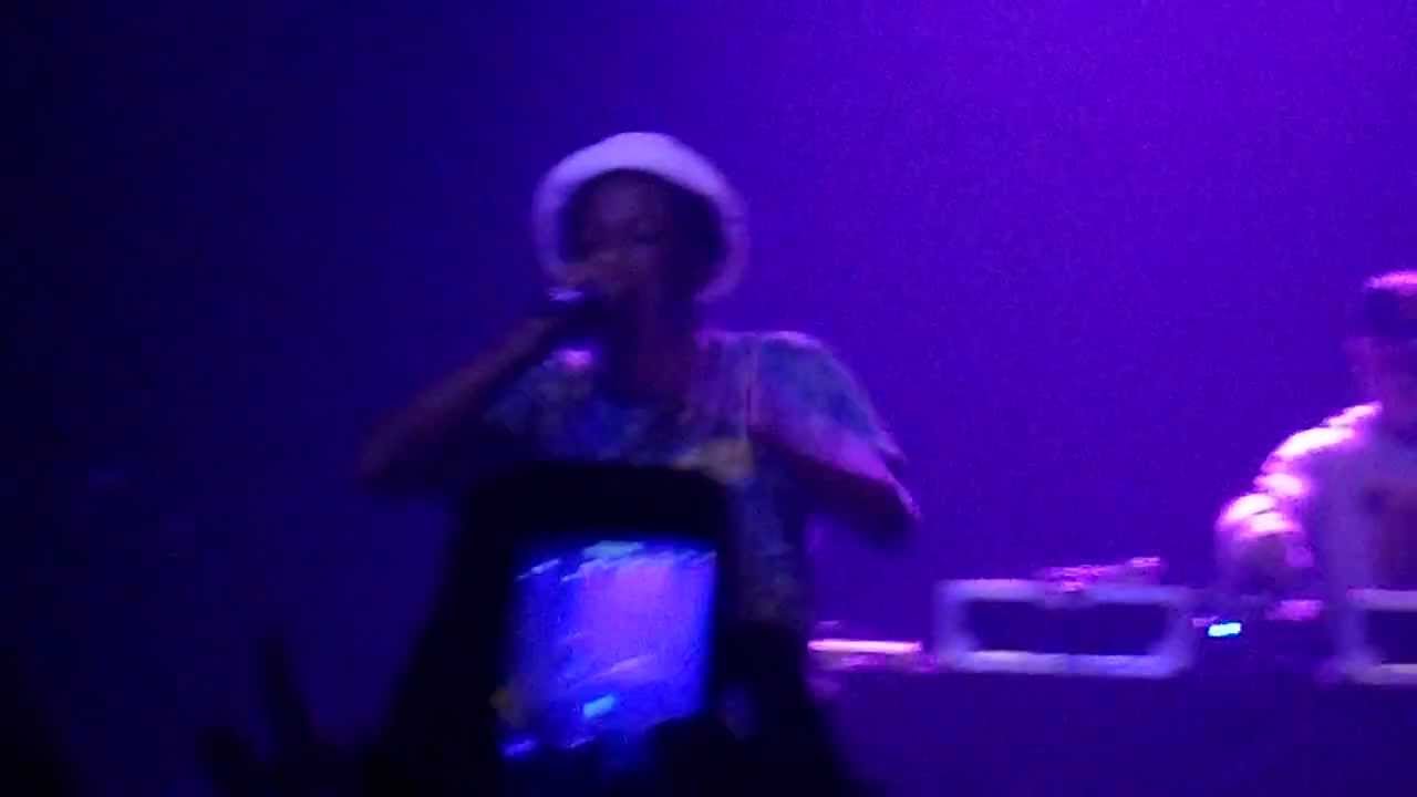 Joey BadA$$ live 95 Til Infinity - YouTube