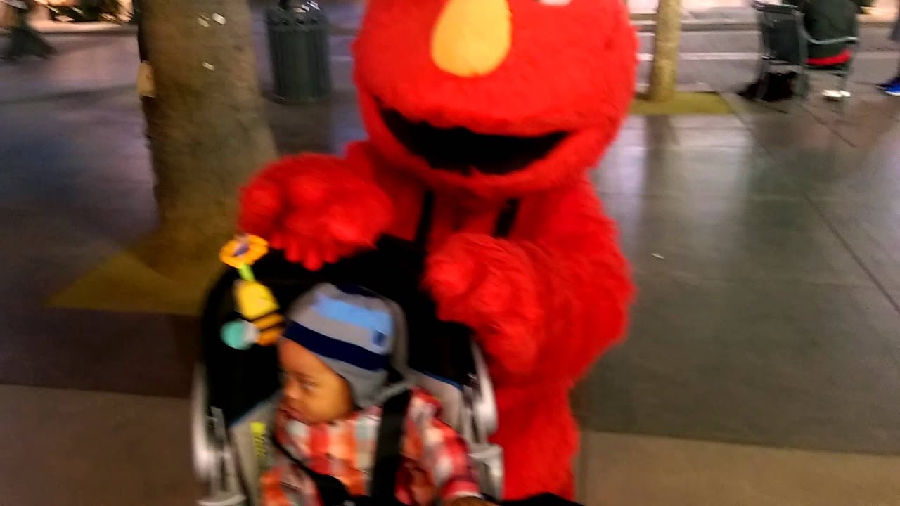 Baby In ELMO'S WORLD !! - YouTube