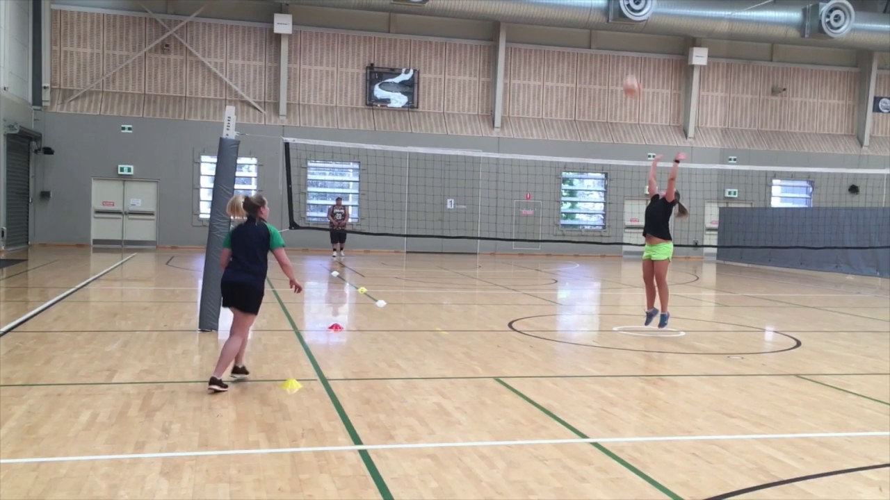 Volleyball swing stroke process - YouTube