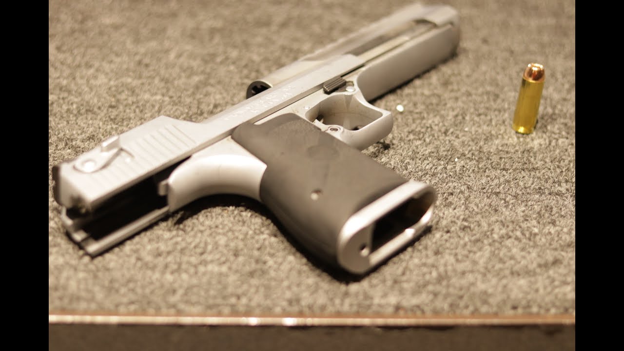 Gun Range Night In SoCal (Desert Eagle .50cal) - YouTube