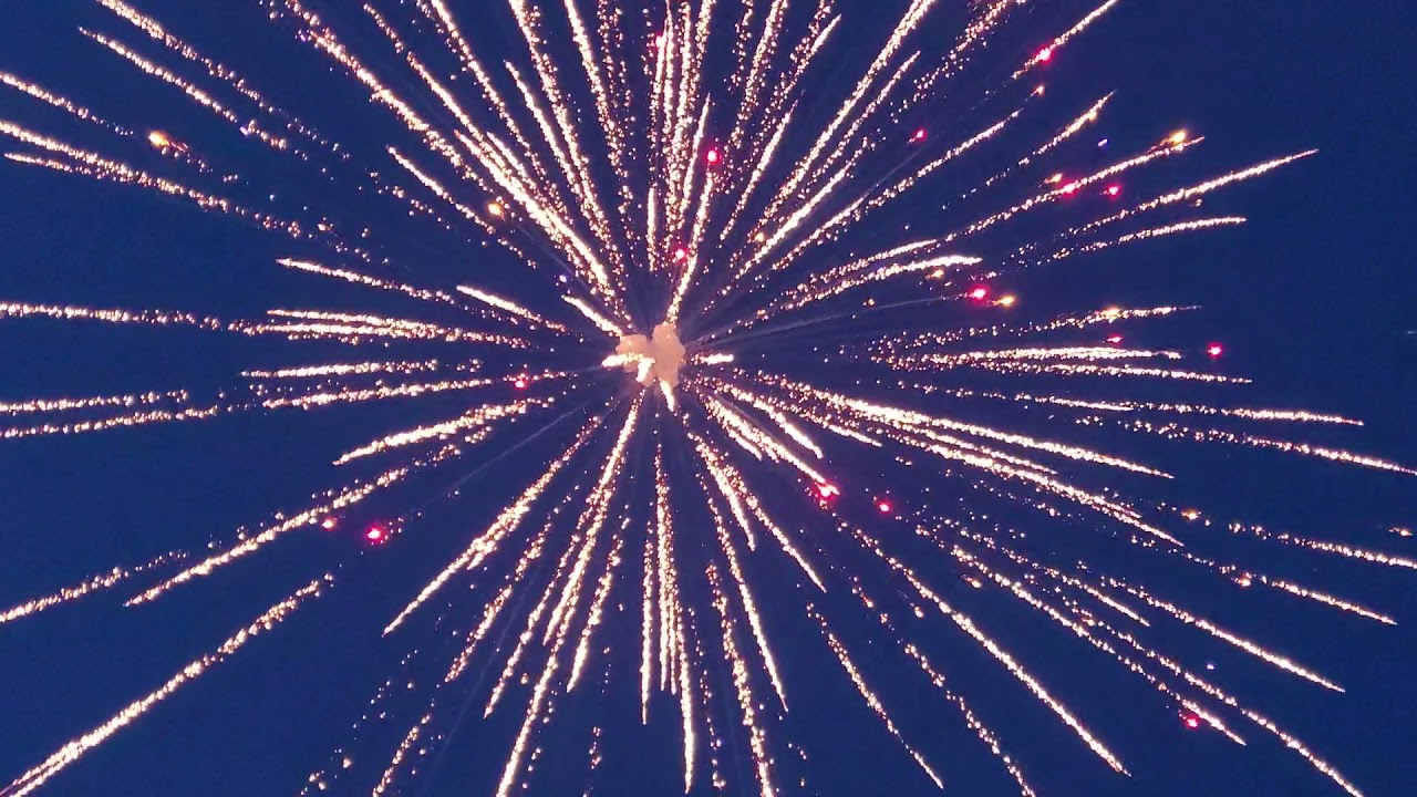 Yes Master 100 Fireworks Shell 5 inch - YouTube