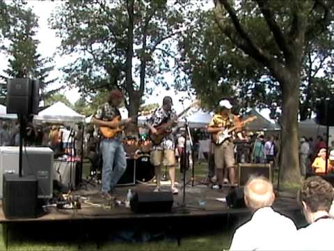 Sonic Screwdriver band - YouTube