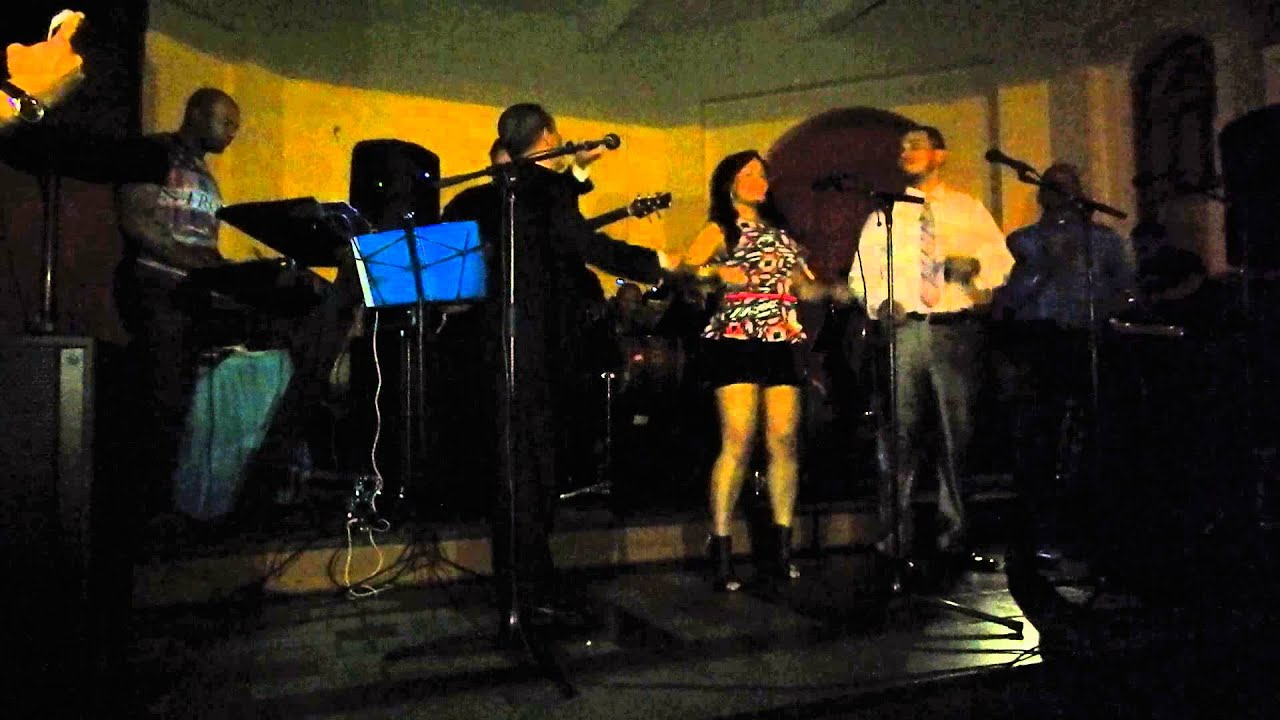 Sandy Reyes & Okazion: Te voy a Ensenar - YouTube
