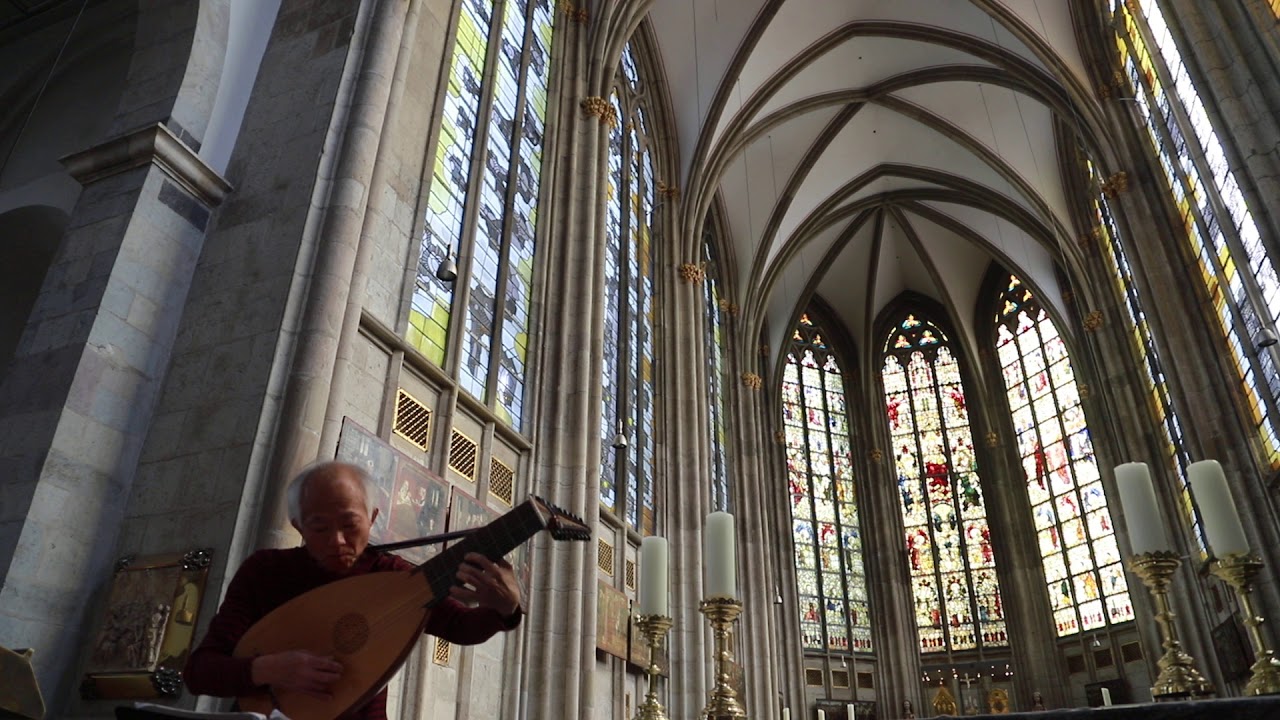 Franklin Lei : Bach, Allemande C-Dur, BWV 1007 (Basilika St. Ursula ...