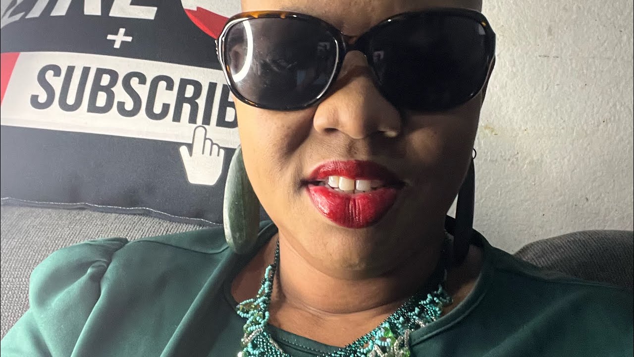 Coco girl and Coco boy reunited in Jamaica 🇯🇲 but Coco boy doesn’t want ...