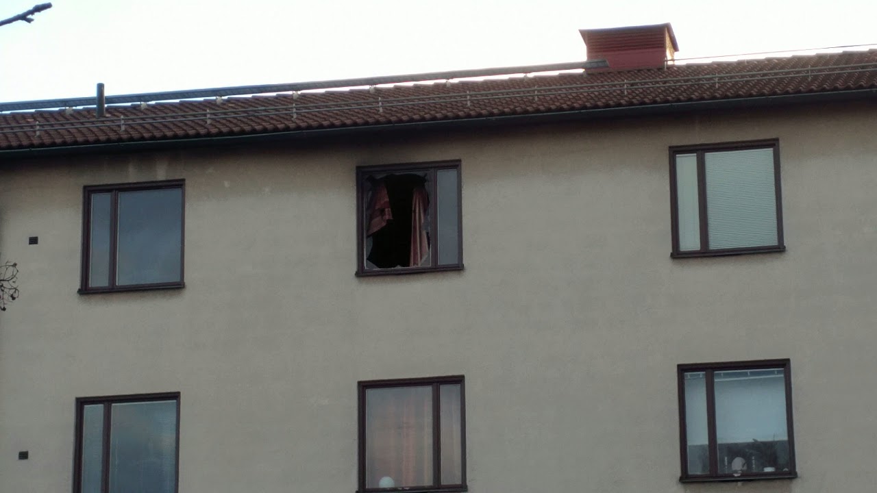 Broken window after explosion/fire - YouTube