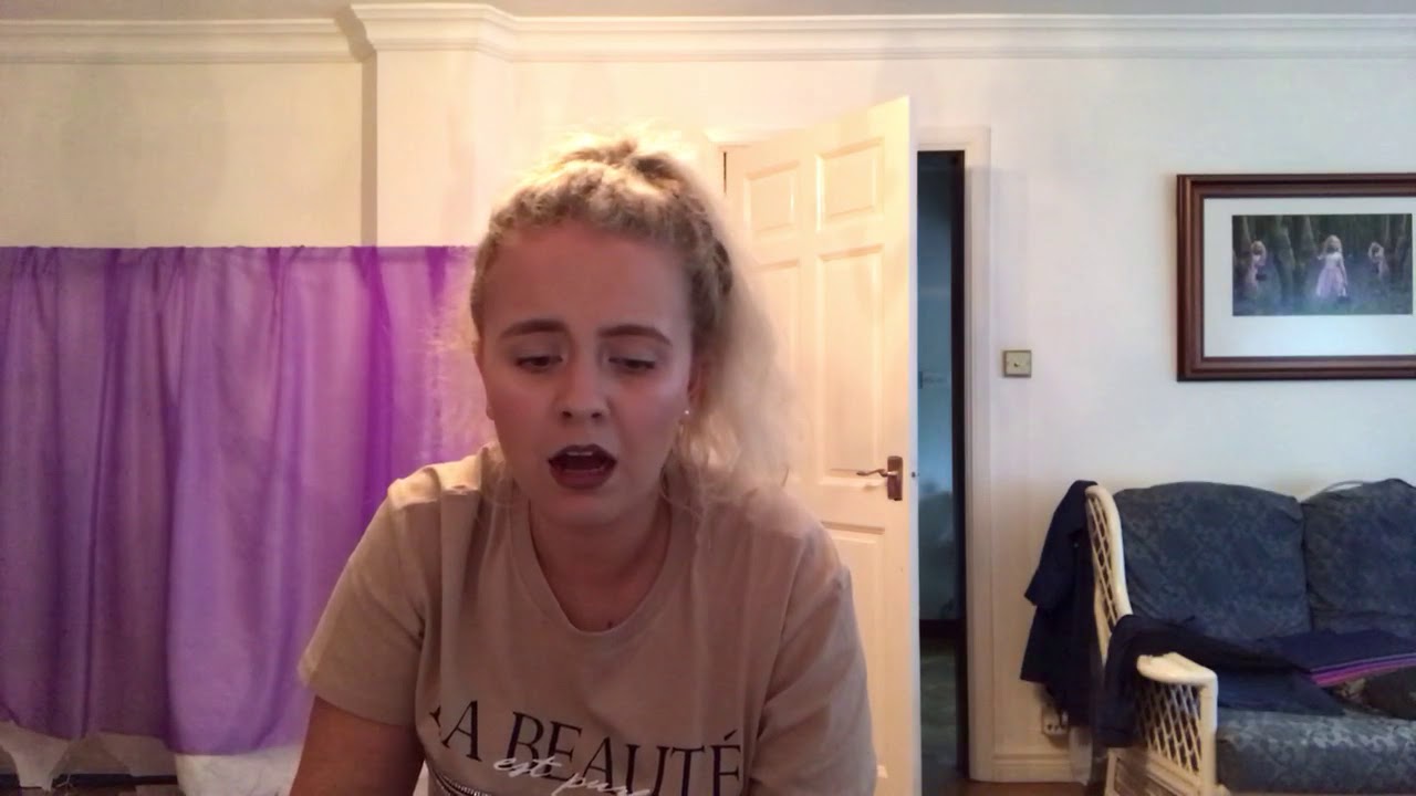 Ocean Eyes Cover (Billie Eilish) - Emma Horan - YouTube