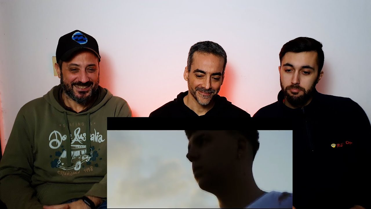 Sin Señal - Quevedo, Ovy On The Drums // Disgusting Reacciona - YouTube