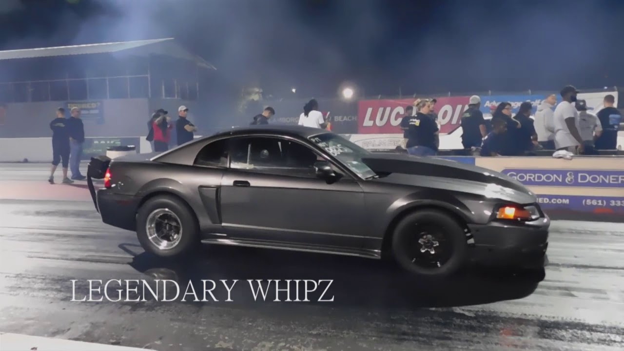 Ceo larry vs Mustang - YouTube